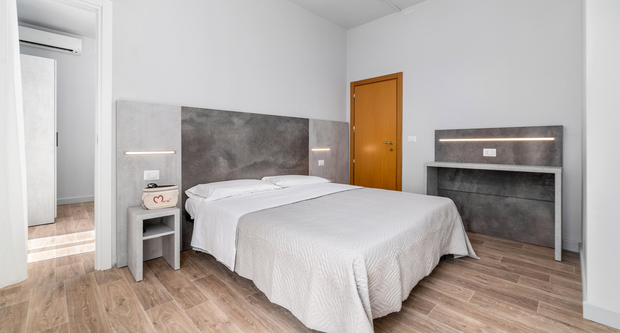 Hotel Rimini vista mare con Camere per famiglie rinnovate - Club Family ...